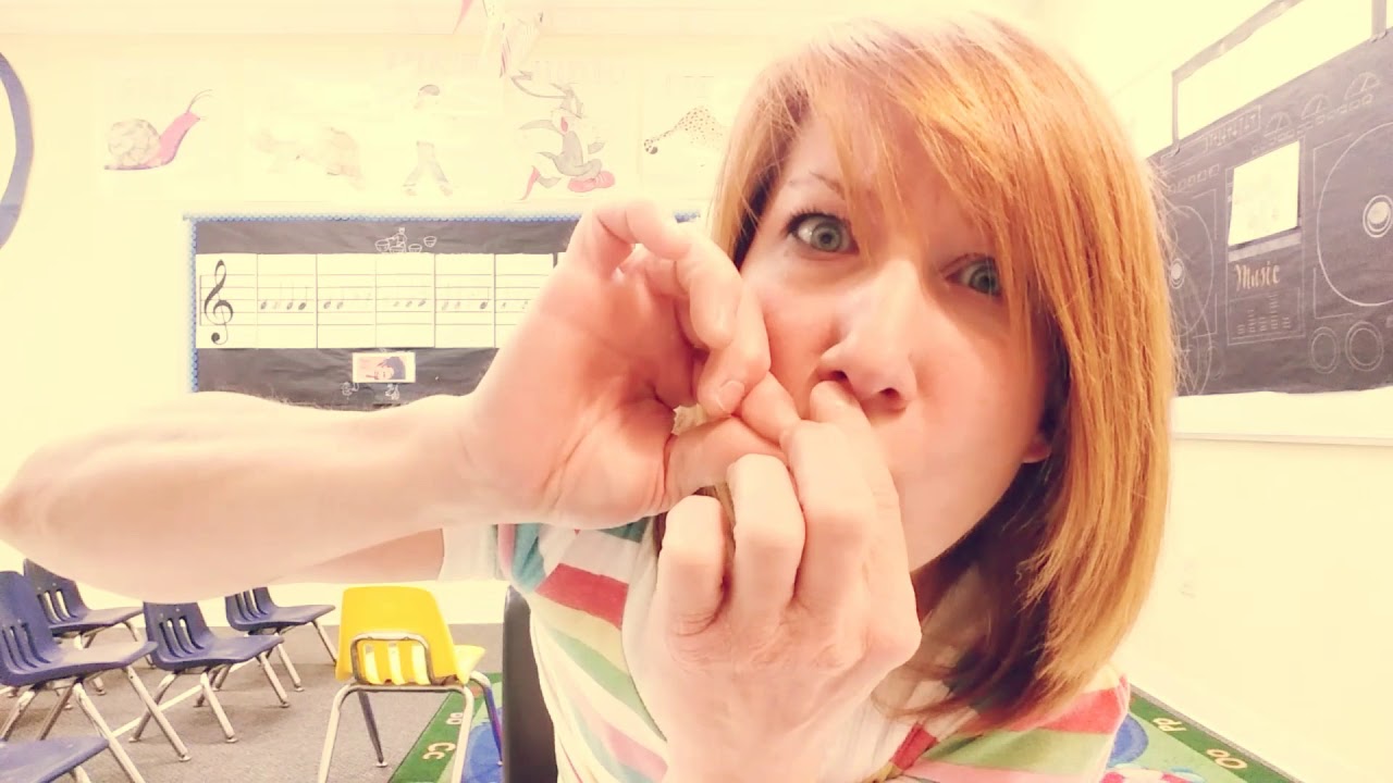 How did she do that? Attaching strings to lips - YouTube