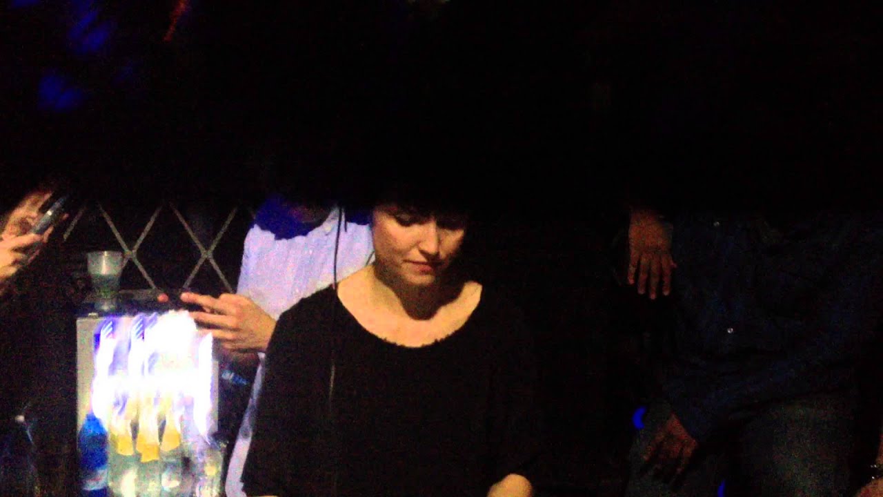 Magda dj set @ Ribbon Club Terracina 15-12-12 - YouTube