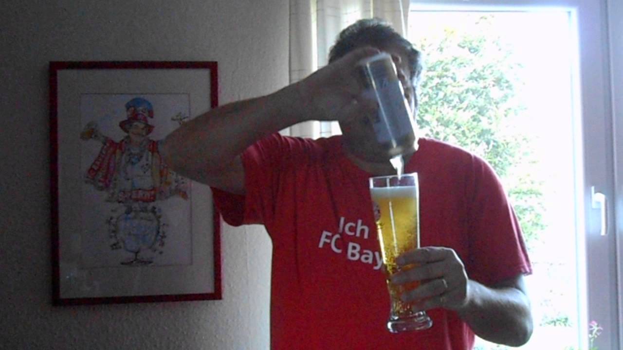 Buschmann Bayern Fan EX oder Giesinger - YouTube