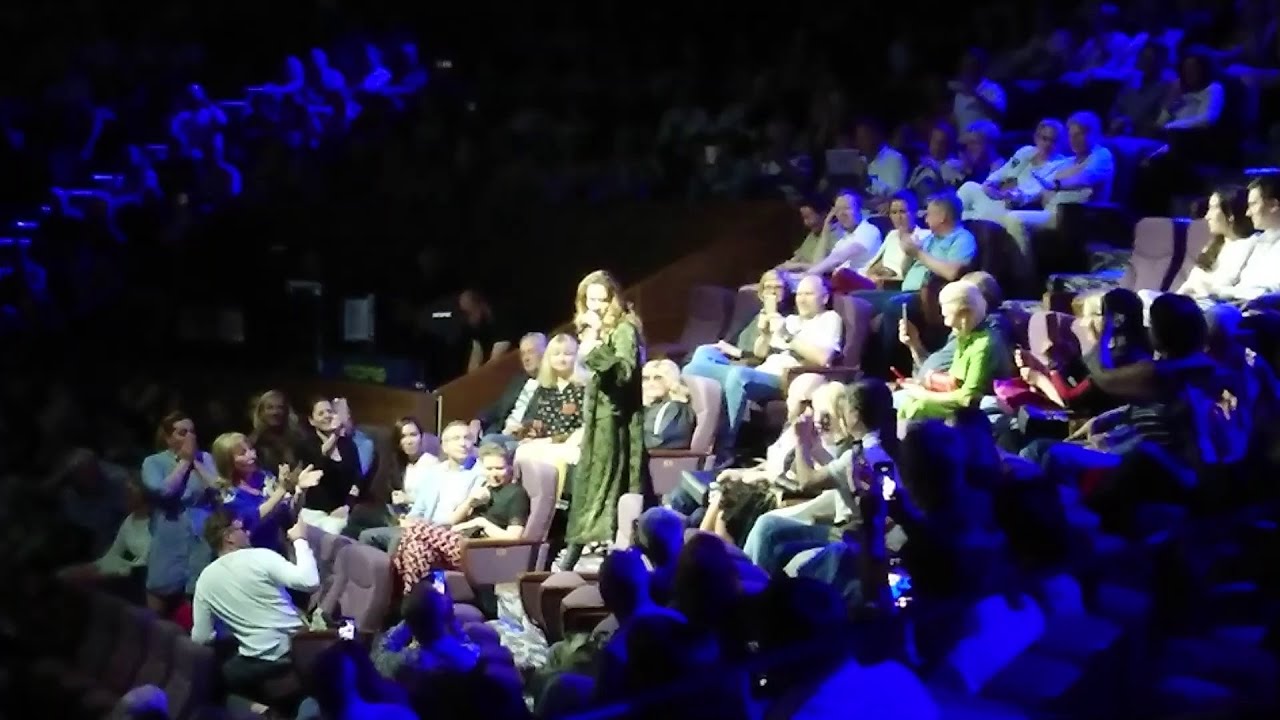 Beth Hart - Live @ Moscow 2019 (FULL) (HD) - YouTube