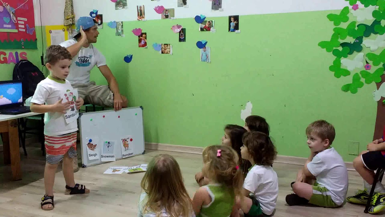 English class 3-4 year-old kids - YouTube