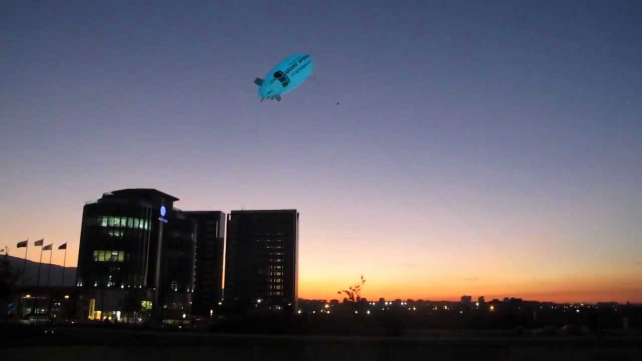 LED blimp disco at night - светещ цепелин- реклама в небето - YouTube