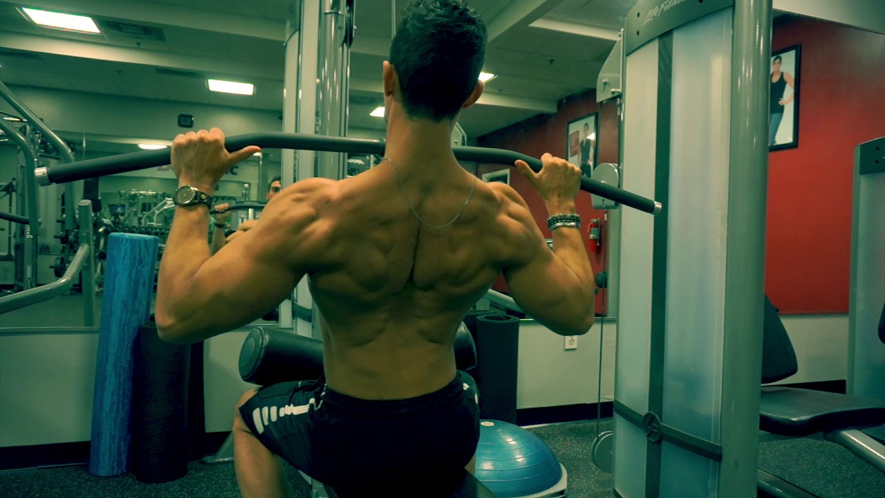 How to:Lat Pulldown - YouTube