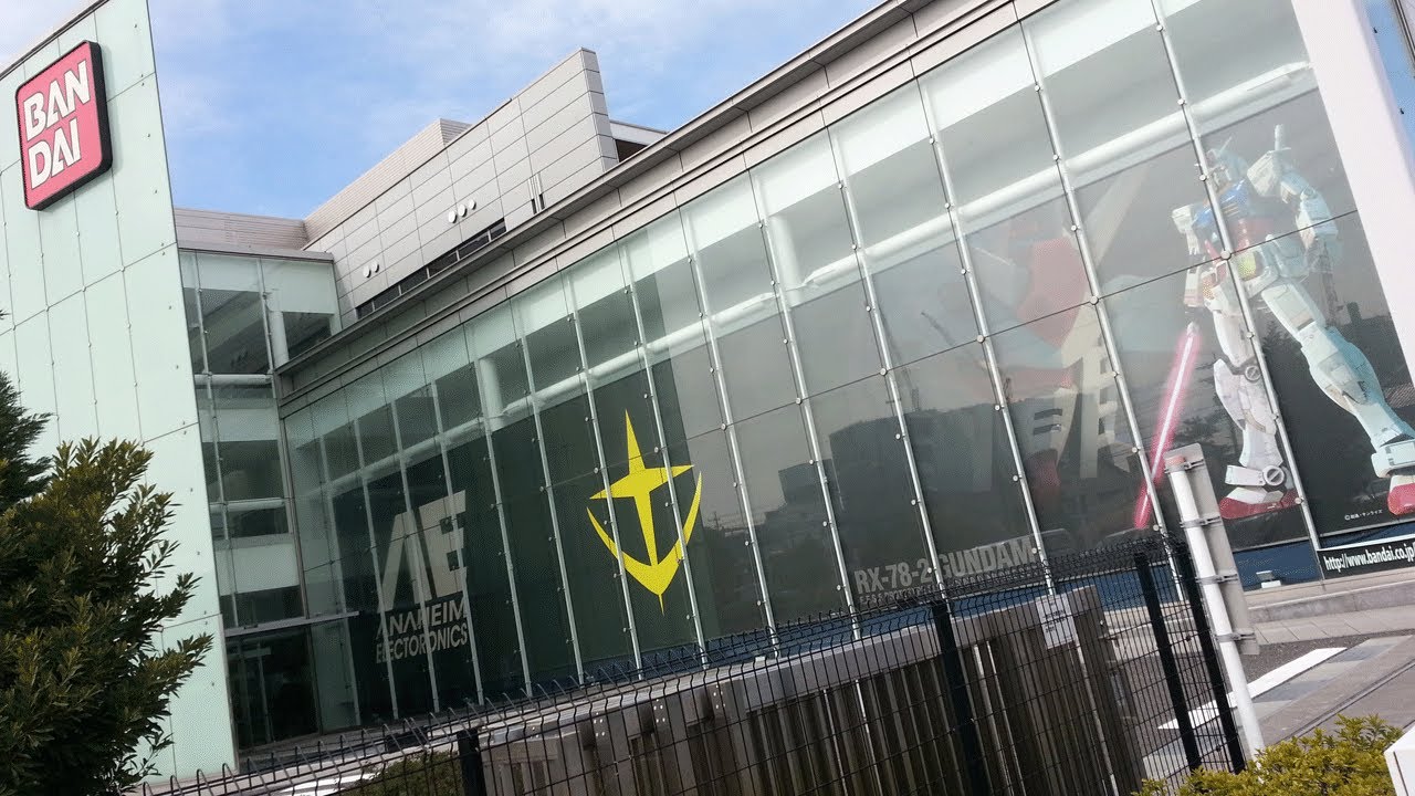 One Japan #63 Bandai Gunpla Factory in Shizuoka 全国電車でゴー！静岡のバンダイ工場 - YouTube