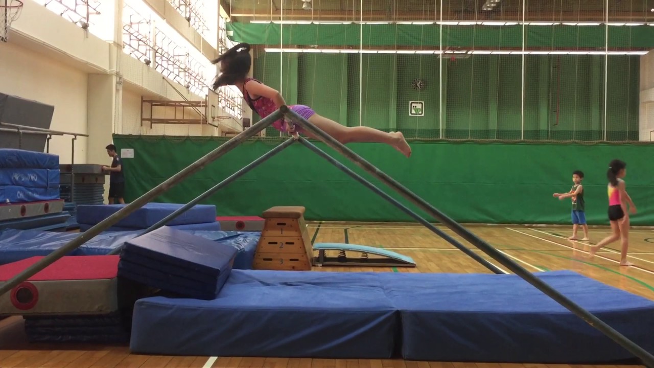 My first pullover (bars)🤸🏼‍♀️|Hayley Balenc - YouTube