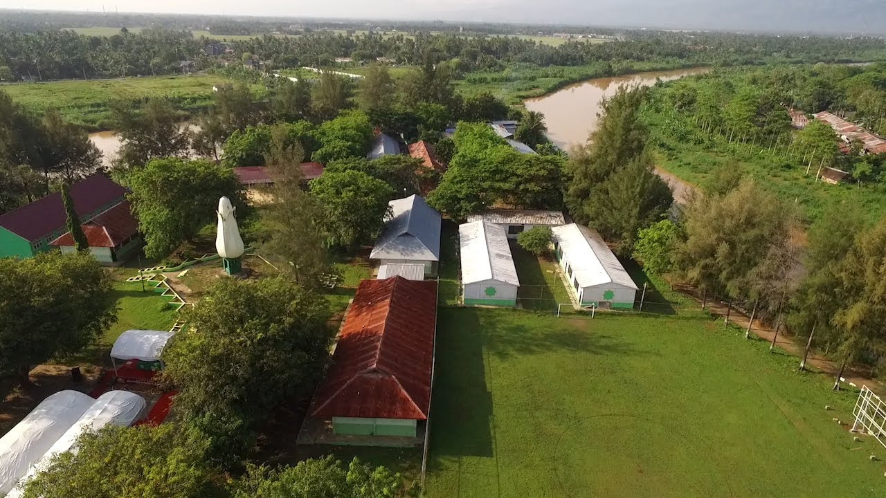 Sekilas Tentang Pesantren Modern Al Manar - YouTube