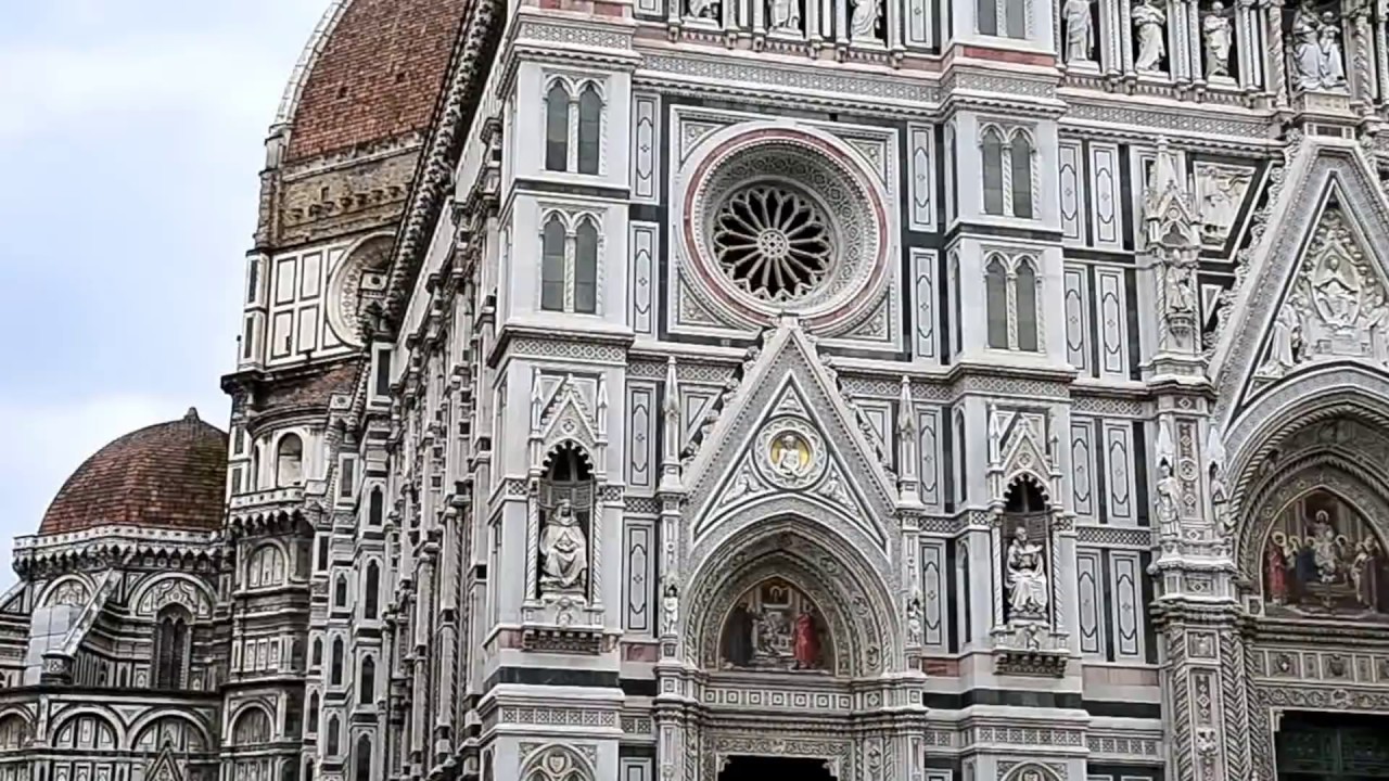 Visión externa de la Catedral de Florencia Duomo Santa María dei Fiore ...