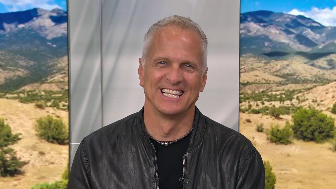 Better Call Patrick Fabian! | New York Live TV - YouTube