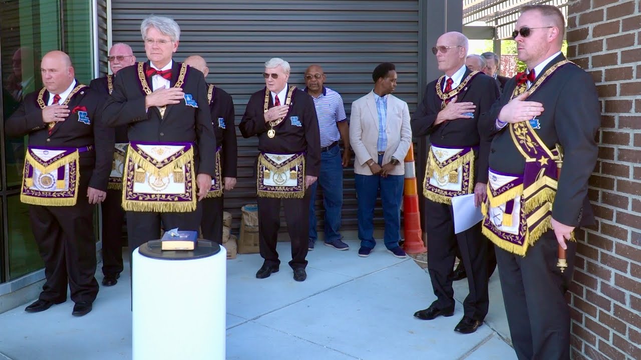 Masonic Ceremony - YouTube