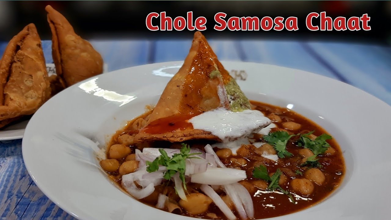 Chole Samosa | Delhi Street Food |Chole Samosa Chaat Street | Food of ...