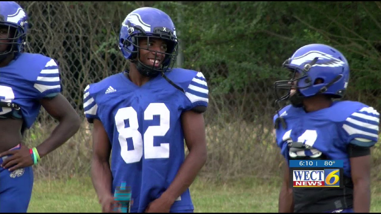 Small Running Back uses doubters to fuel his play - YouTube