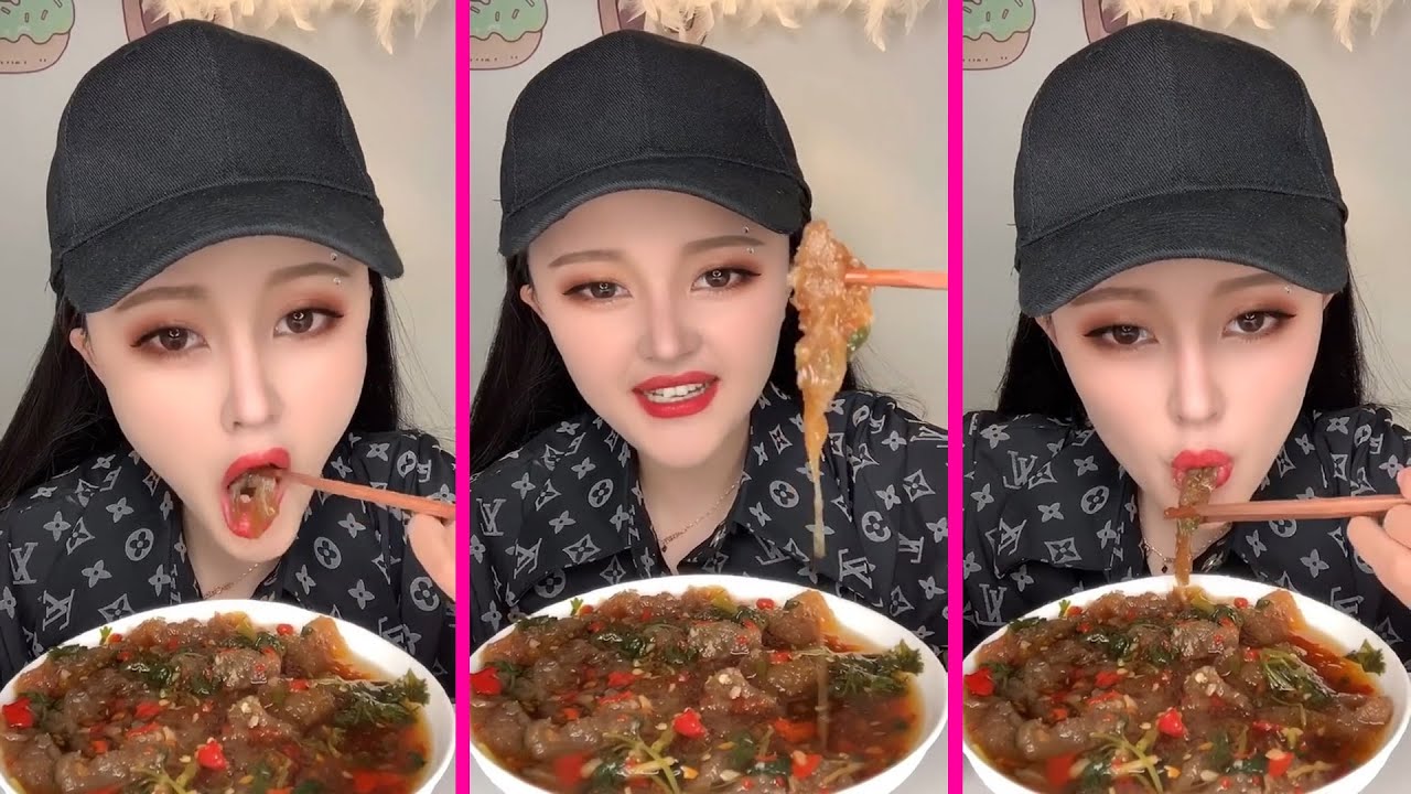 DONA EATS Spicy Mushrooms Mukbang 불닭 마라 버섯 먹방 DONA 도나 - YouTube