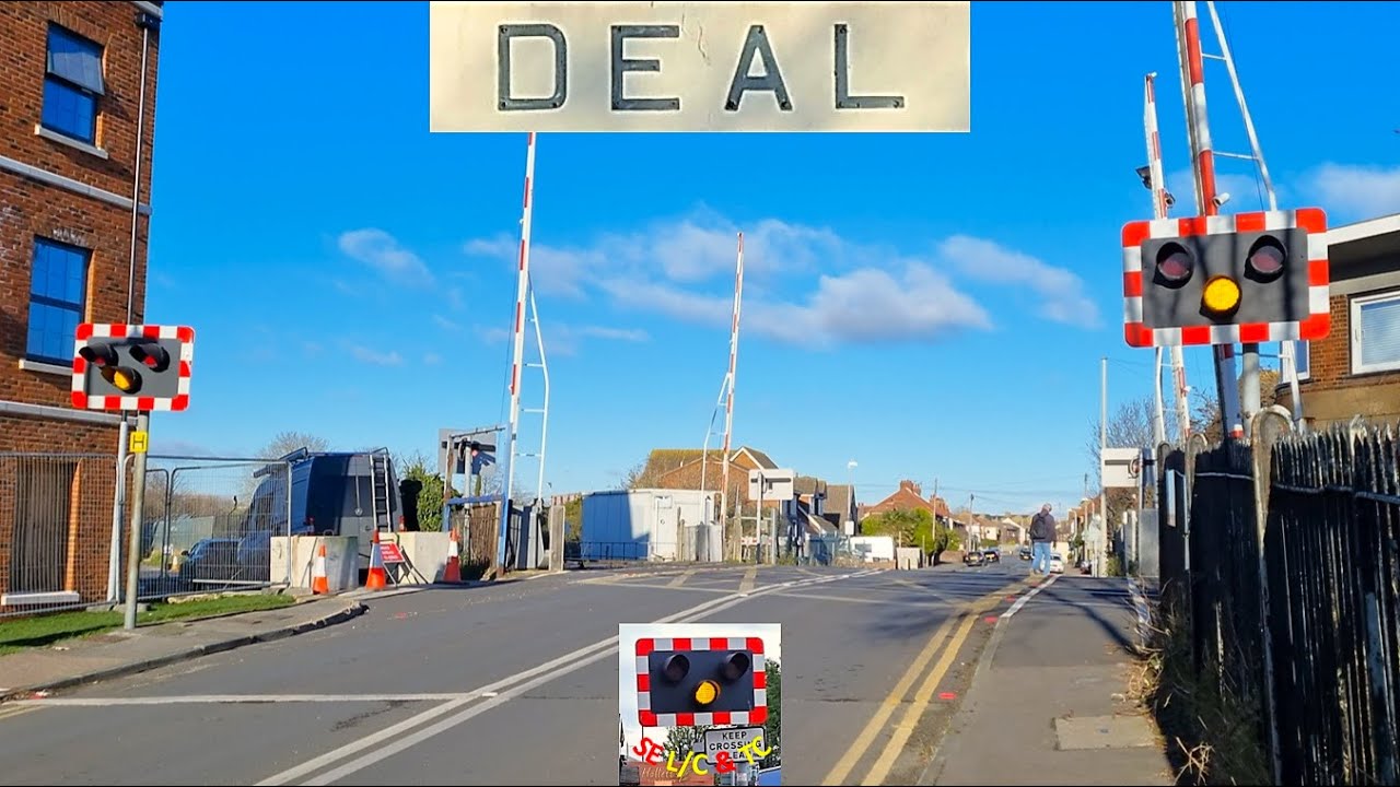 Deal Level Crossing, Kent - YouTube