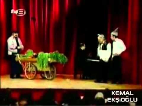 Hunharca Gülen Adam - Komedi Dükkanı