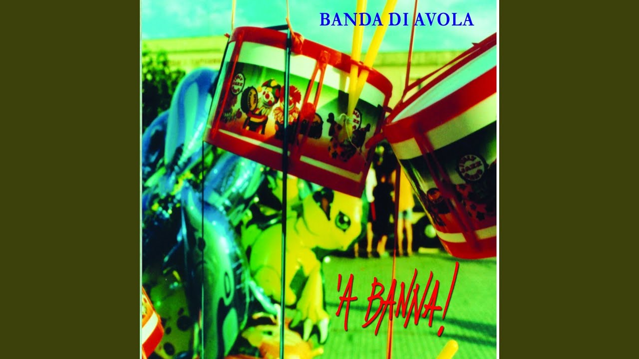 La ritirata - YouTube