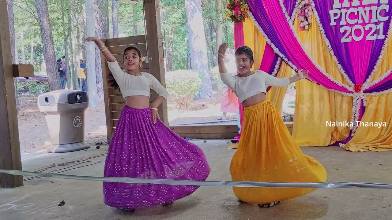 Live dance performance by Nainika & Thanaya | Digu Digu Digu Naaga ...