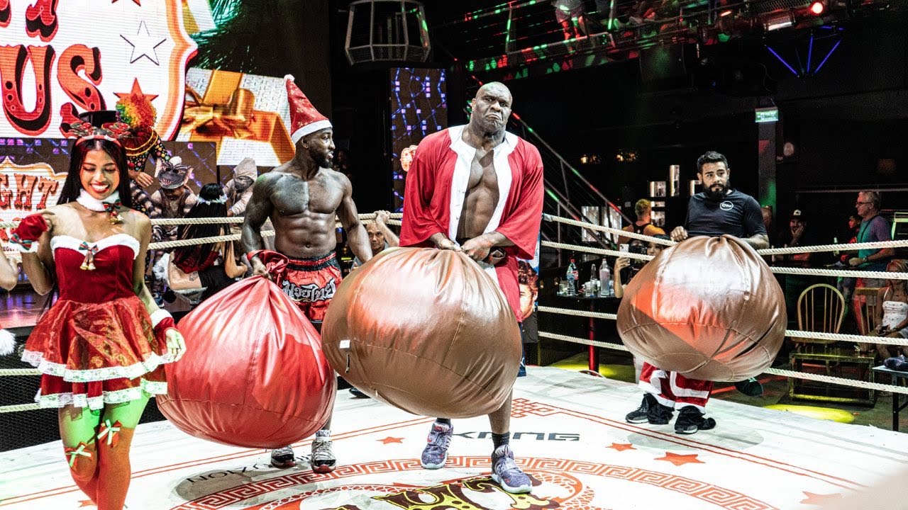 It's Mayhem | Fight Circus Vol. 5 - Sack Fight | Scrooge Vs 3 Ghosts of ...