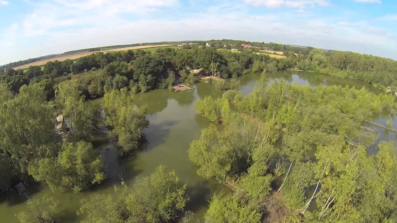 Wetlands Carp / Match Fishing - YouTube