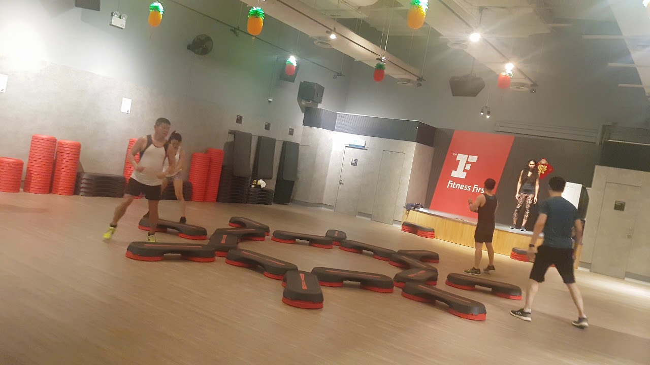 Freestyle step 08.02.2020 @ leisure mall @ fitness first - YouTube