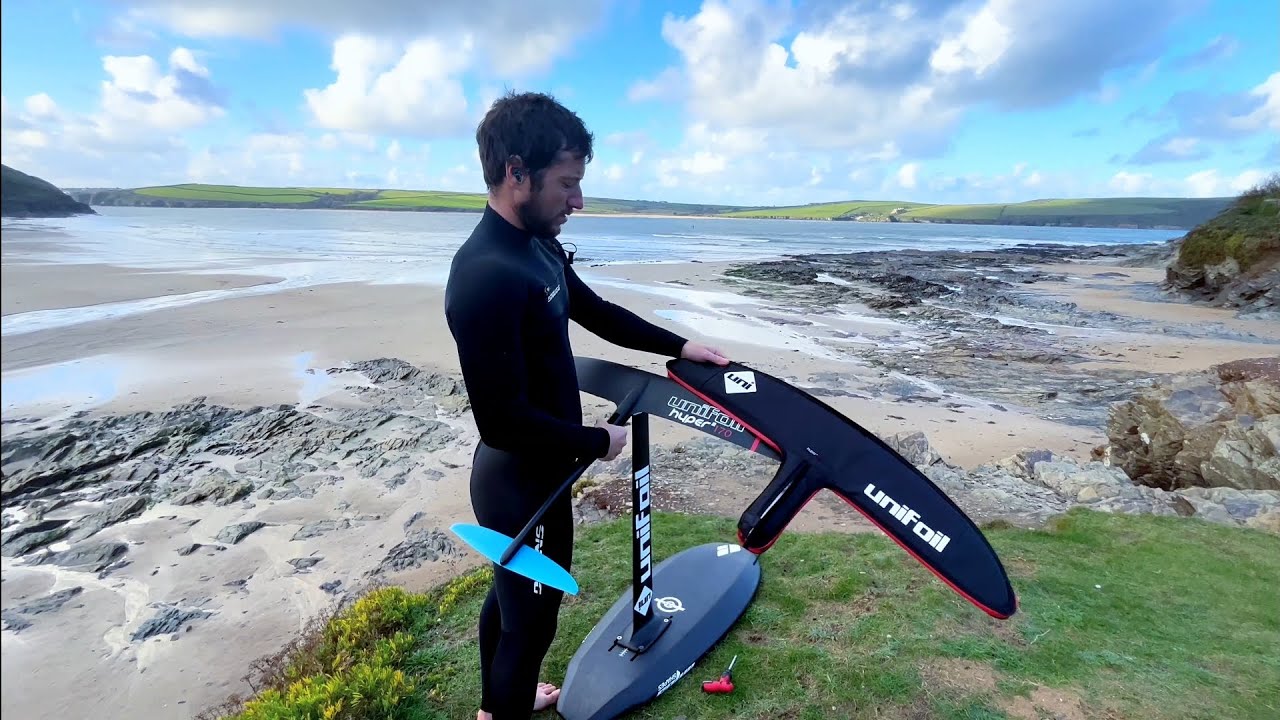 A day spent foil surfing on unifoils newest array of foils. - YouTube