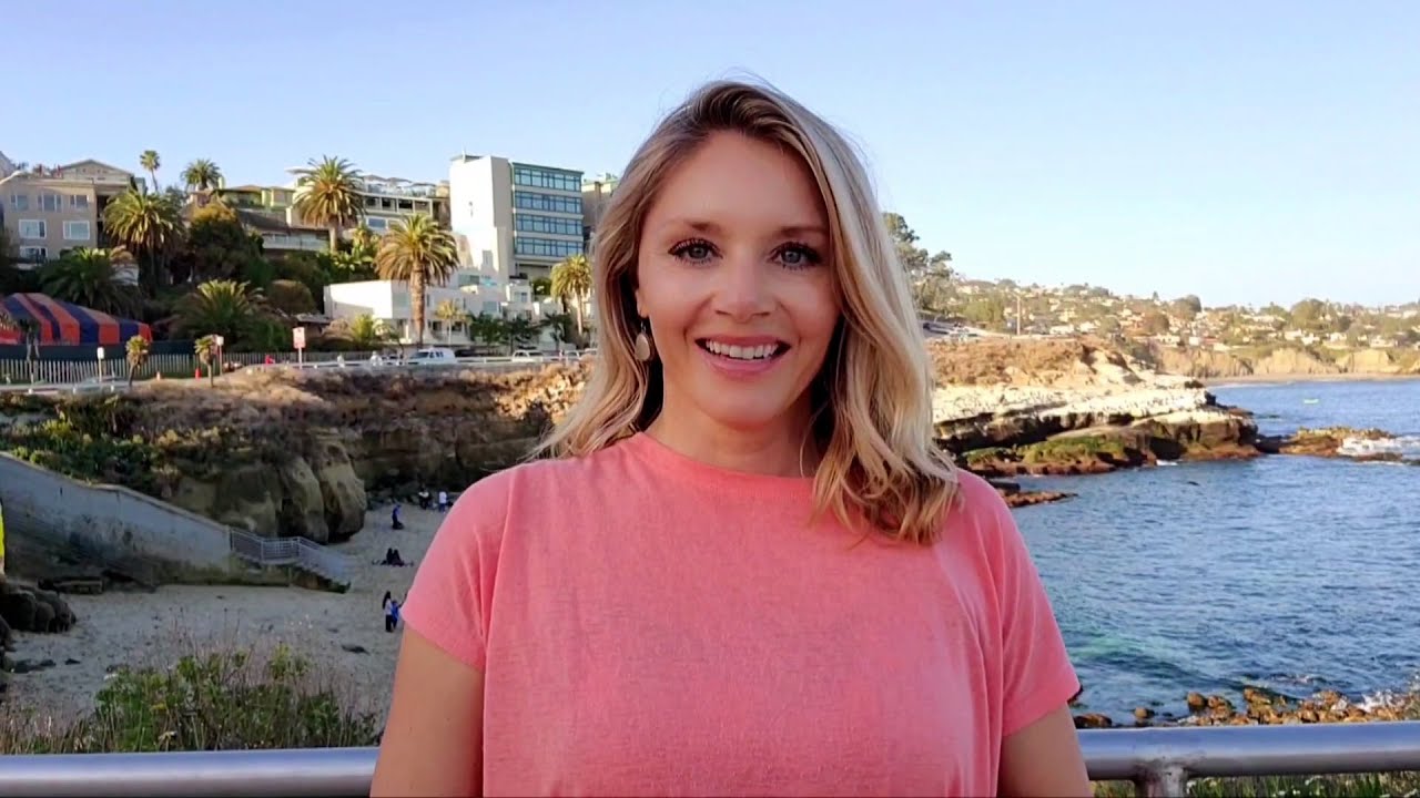 Claire Strong Reporter Reel - YouTube