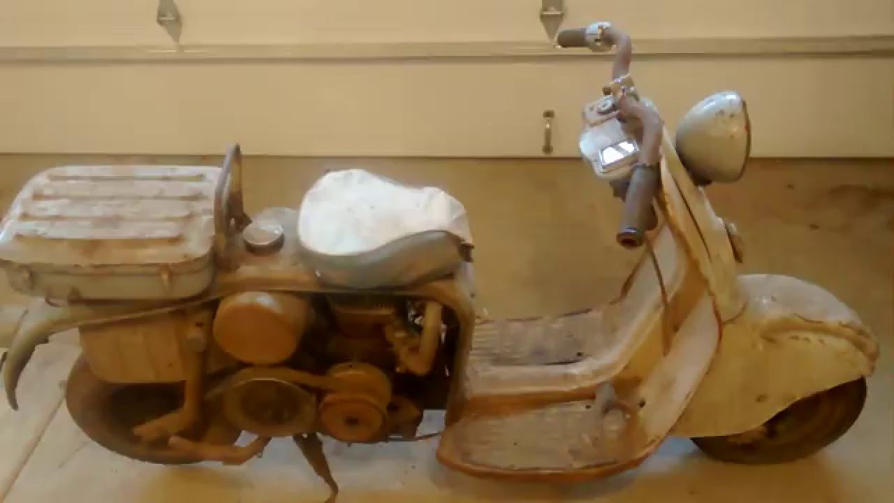 1958 Silver Pigeon C73 Mitsubishi Scooter - Wards Riverside - YouTube
