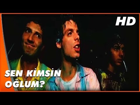 Hayrettin Çocukların Üstüne Boya Döktü | Neşeli Gençlik Türk Komedi Filmi