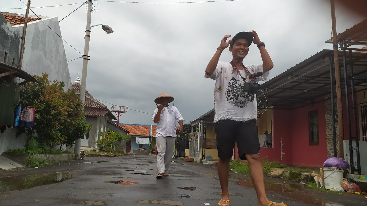 Dibalik layar film pendek pengemis muda yang bijaksana bijaksini - YouTube