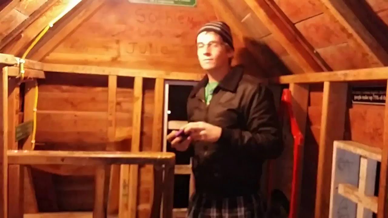 Exploring Bravo Farms and their Huge Tree House (Traver, California ...