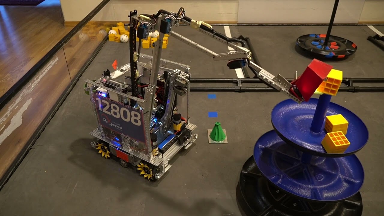 FTC #12808 Freight Frenzy Robot Reveal: Hydra - YouTube