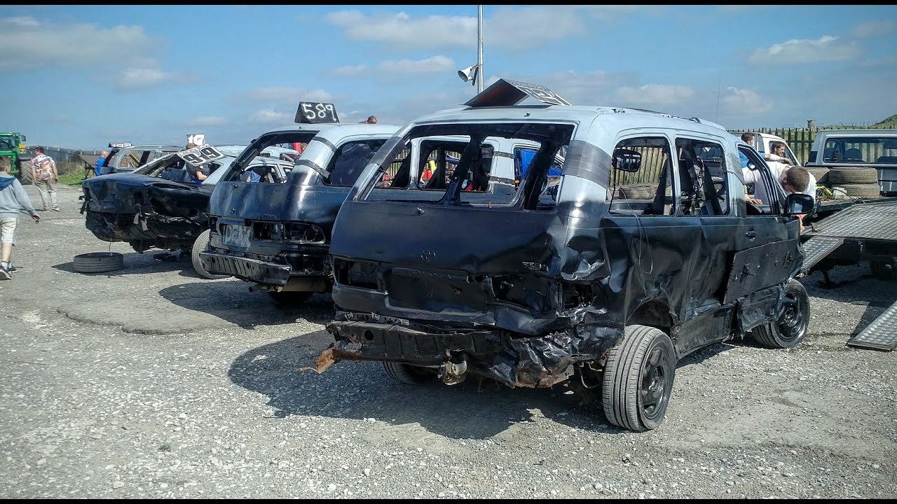 Unlimited Bangers 'Back to Basics' - Buxton High Edge Raceway 18th ...