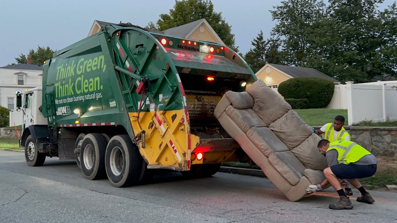 WM Fall Saturday Bulk Clean Up - YouTube
