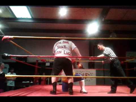 SWF Pro Wrestling - Tullahoma, TN (6/9/2013) - YouTube
