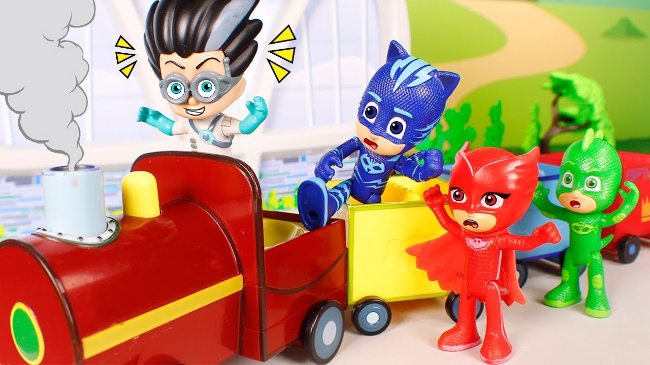 PJ Masks Toys ⚡ Romeo takes the train! ⚡🚂⚡ - YouTube