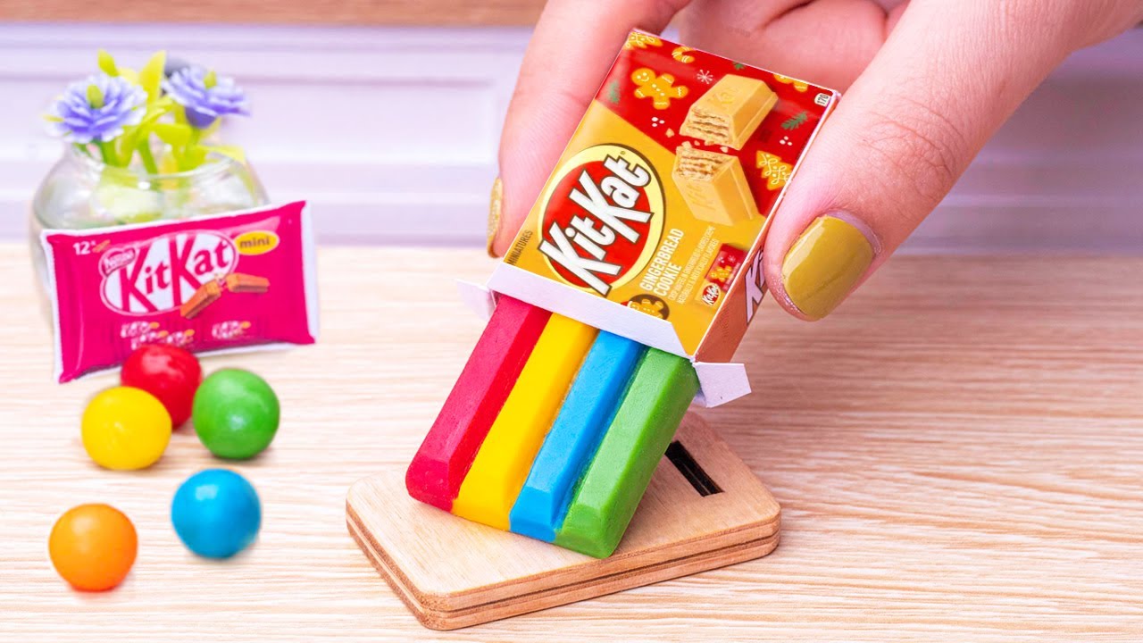 Amazing KitKat Cake | Delicious Rainbow KitKat, Miniature COLORFUL ...