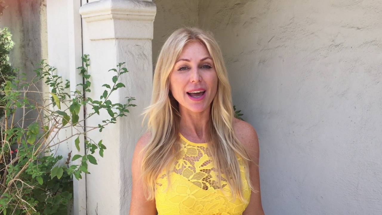 Angelic Messages | Angel News 17th Edition | Debbie Johnson | Medium | Psychic - YouTube