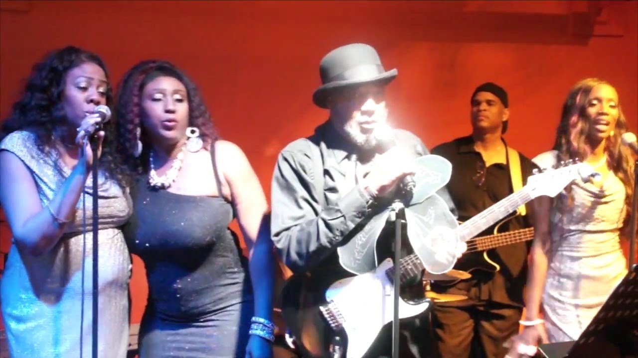 Suga-T - The Suga Rush - R&B Volume - Suga-T Sings The Blues Live - YouTube