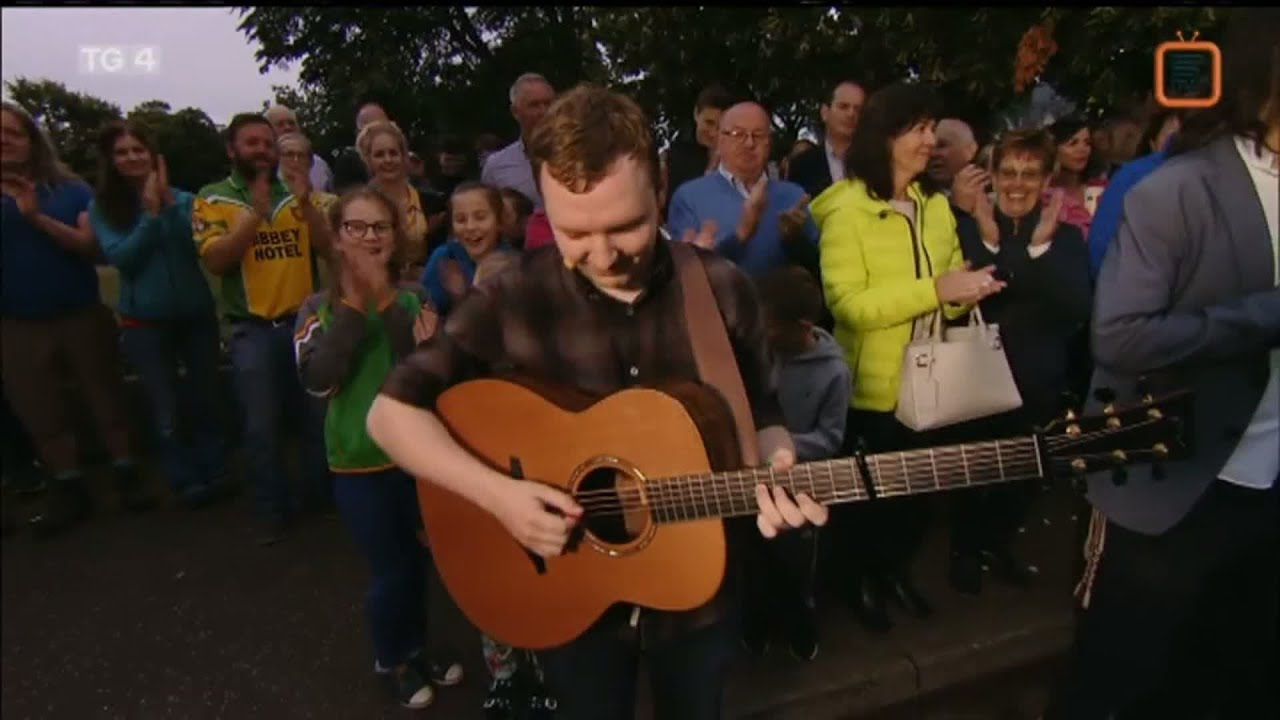 Jack Warnock - Bó na Leathadhairce - YouTube