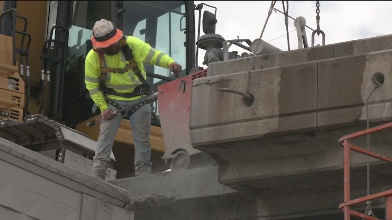KDOT inspecting 282 bridges, after I-70 bridge collapse - YouTube