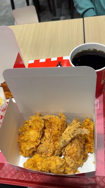 KFC Crispy Chicken #kfc #food #amazingfacts #shorts #food ie#trending #kanniyakumari #nagercoil ...