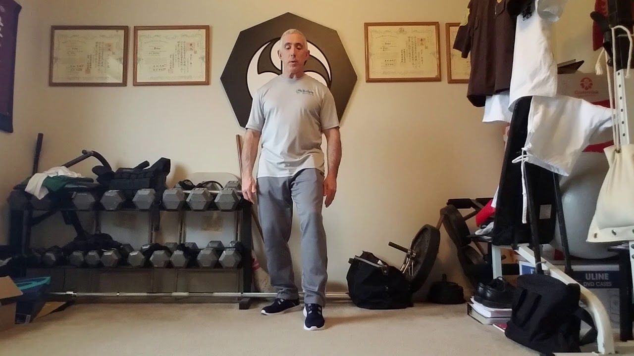 Tai Chi Deflect Downward Footwork - YouTube