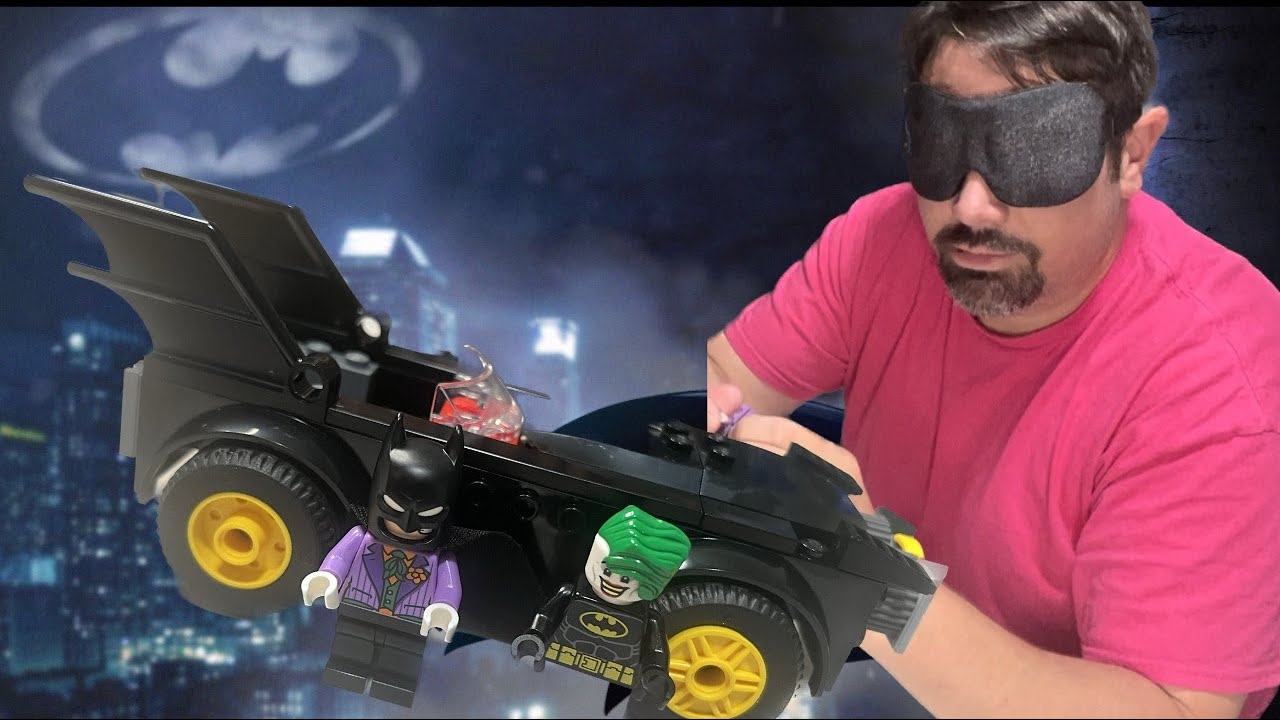 Building LEGO Batman Blindfolded Challenge! - YouTube