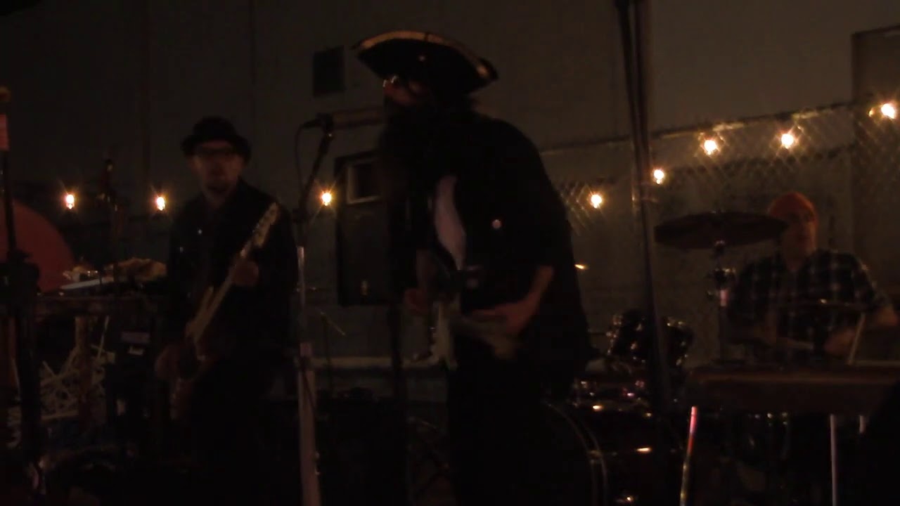Jonee Earthquake Band - Ballad of GG - YouTube