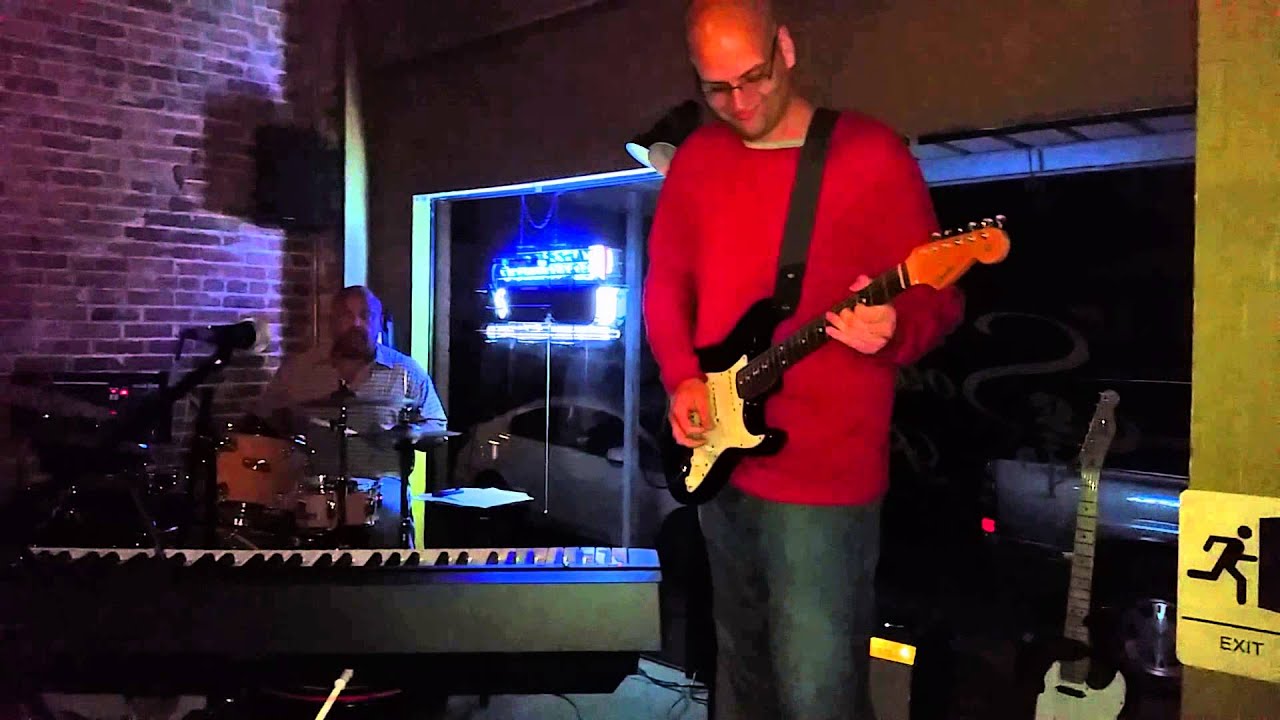 Dustin @ Southern Pub - Welsh 8-14-15 - YouTube