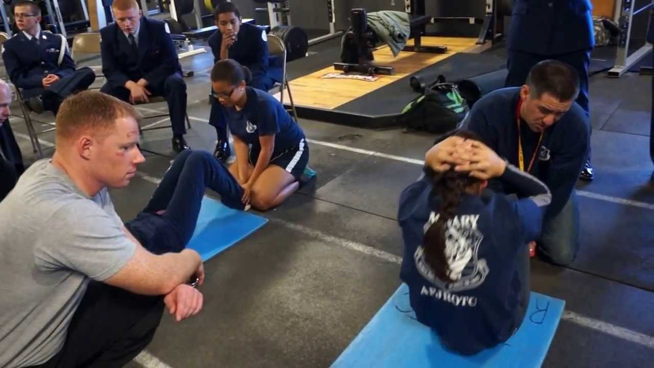 PT Team 'B' JROTC Competition @ Redmond HS 2013 - YouTube