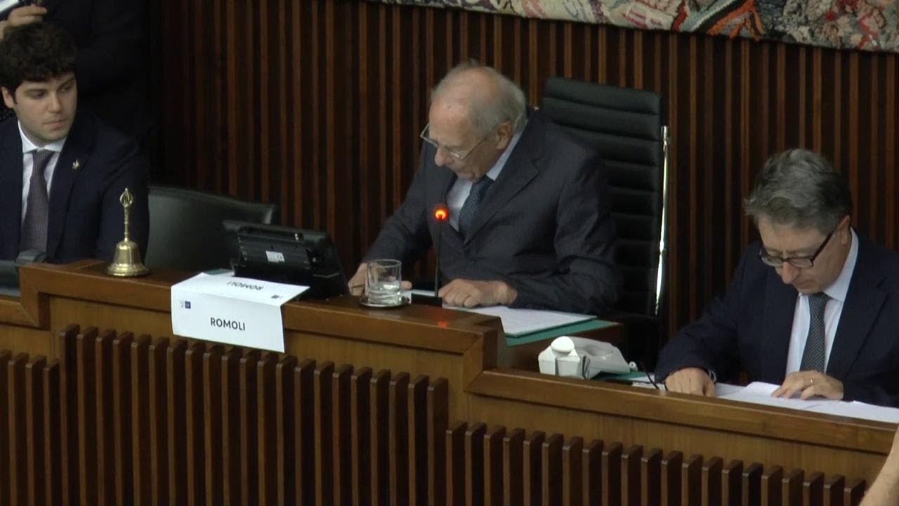 Morto Romoli: l'ultimo discorso in aula dopo l'elezione - YouTube
