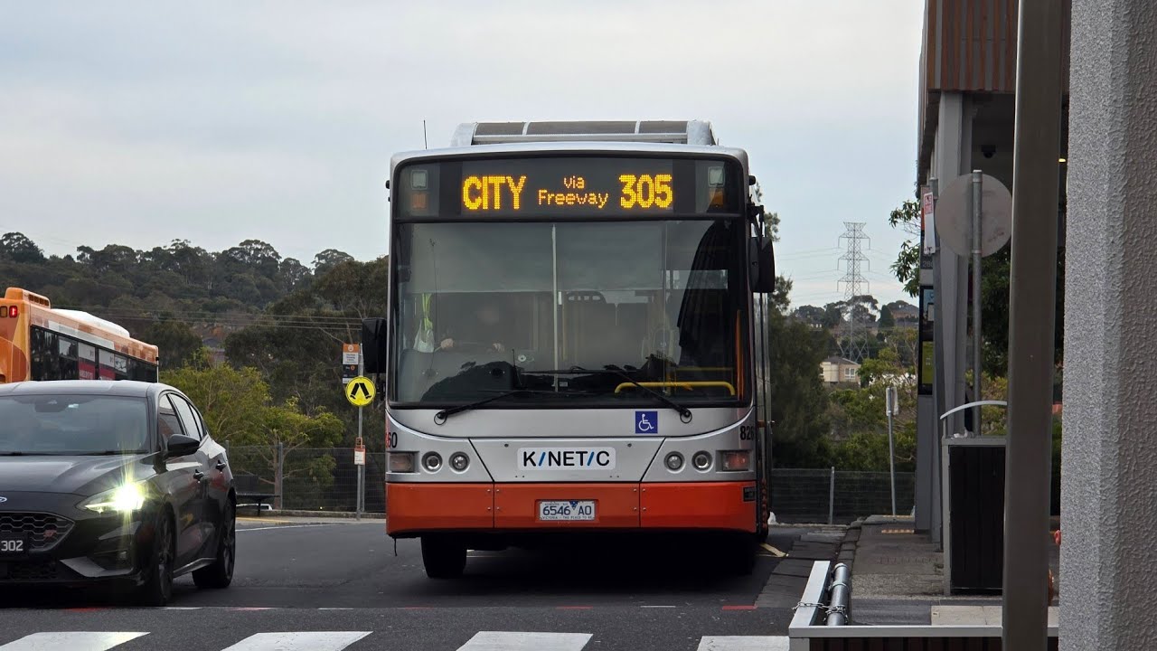 Kinetic North Fitzroy 8260 on Route 305 (The Pines - City, Lonsdale ...