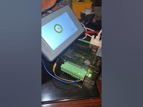 test de l'automate programmable fx3u-14MT et IHM KINSEAL AMZ - YouTube