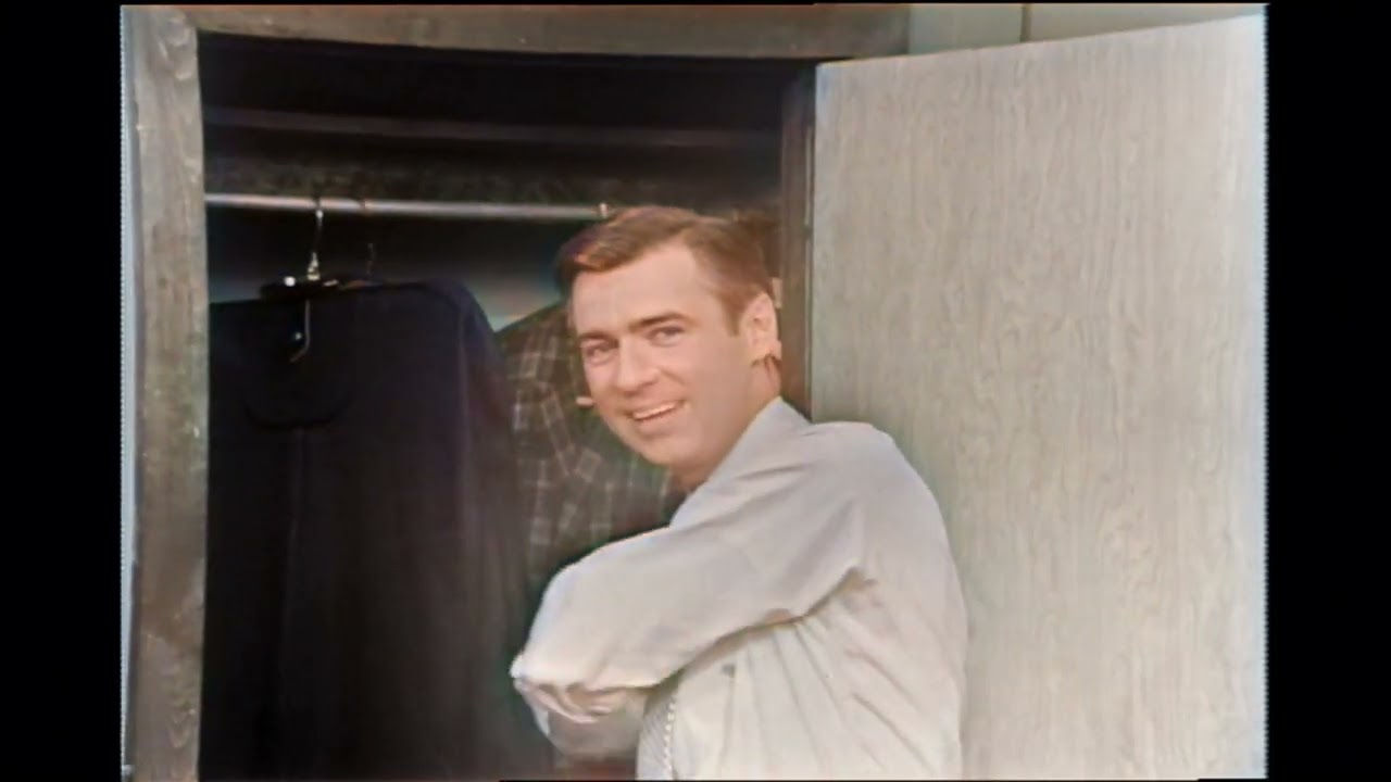 Mister Rogers' Neighborhood 0130 Intro (Colorized) - YouTube