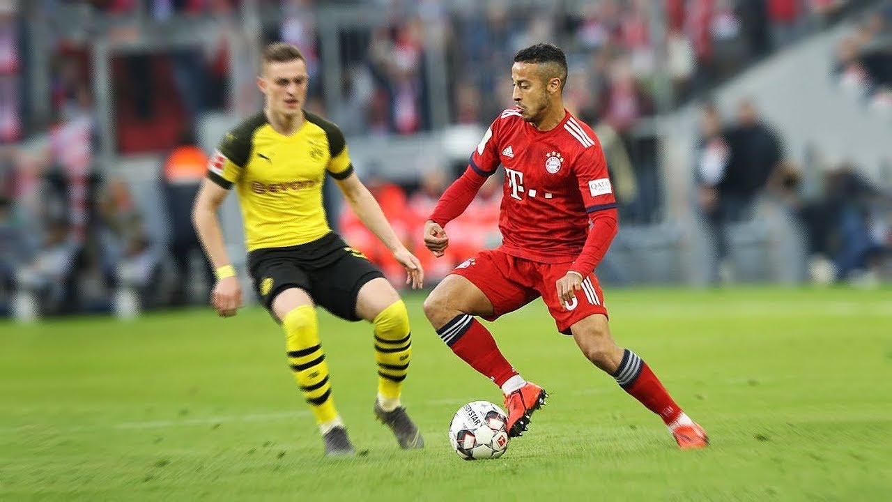 Thiago Alcântara's Signature Move - The Thiago Turn - YouTube